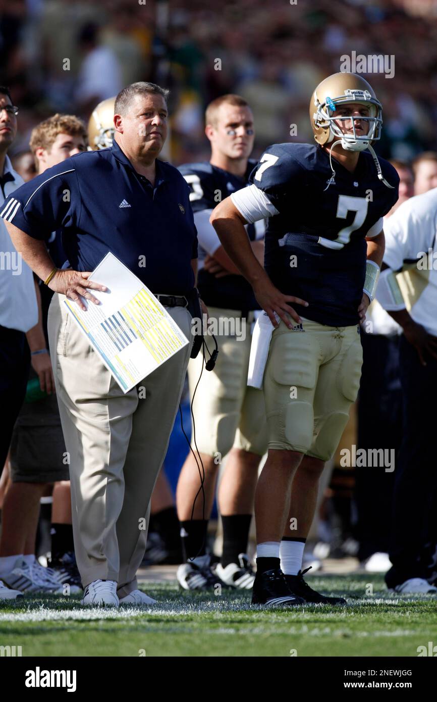 Notre Dame coach Charlie Weis and Jimmy Clausen during the first half ...