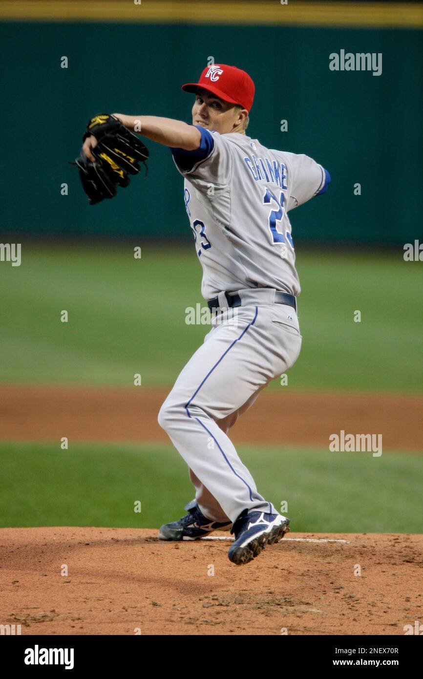 Kansas City Royals' Zack Greinke pitches against the Cleveland Indians ...