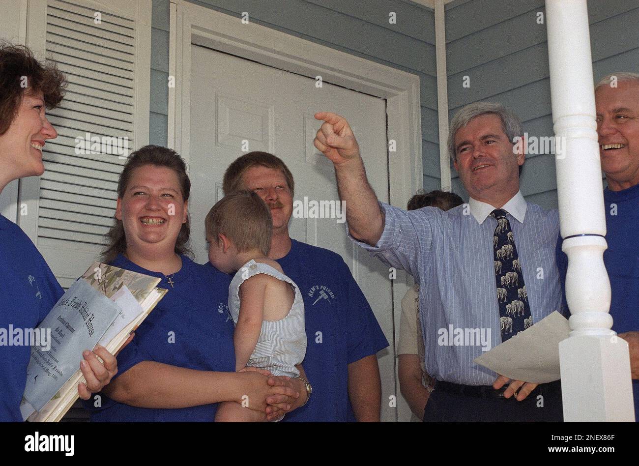 House Speaker Newt Gingrich, for right, and Thomas and Janice Jarrard ...
