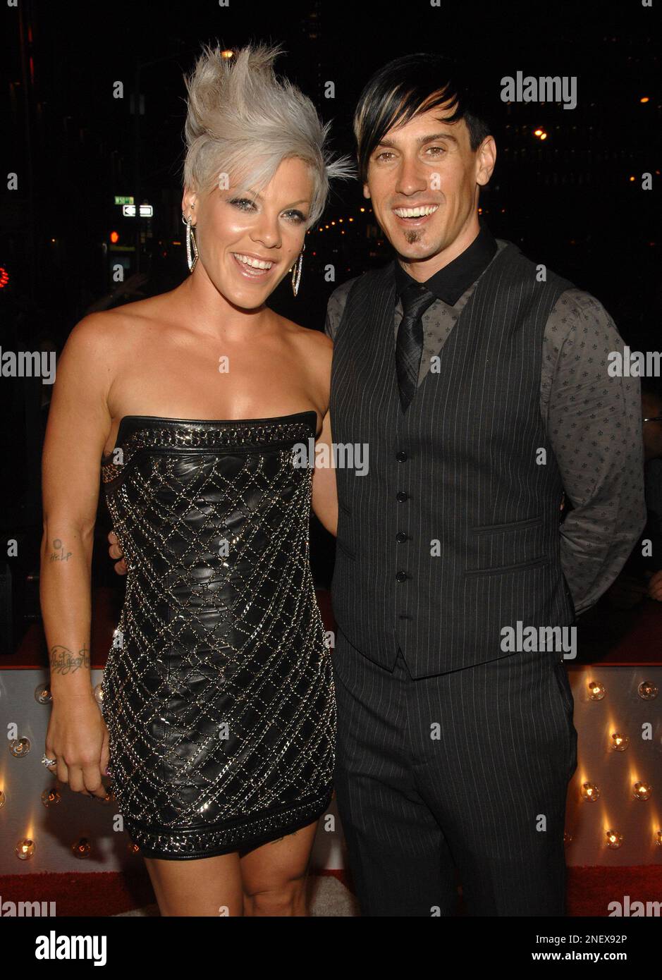 Singer Pink and Corey Hart arrive at the MTV Video Music Awards at ...