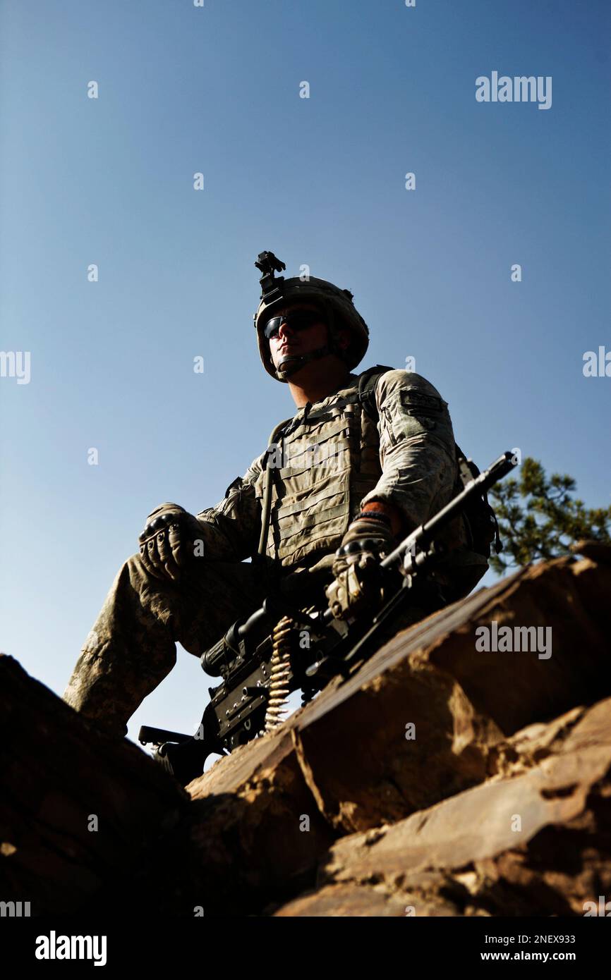In this photo taken Sunday, Sept. 13, 2009, Pfc. Richard Long, from ...