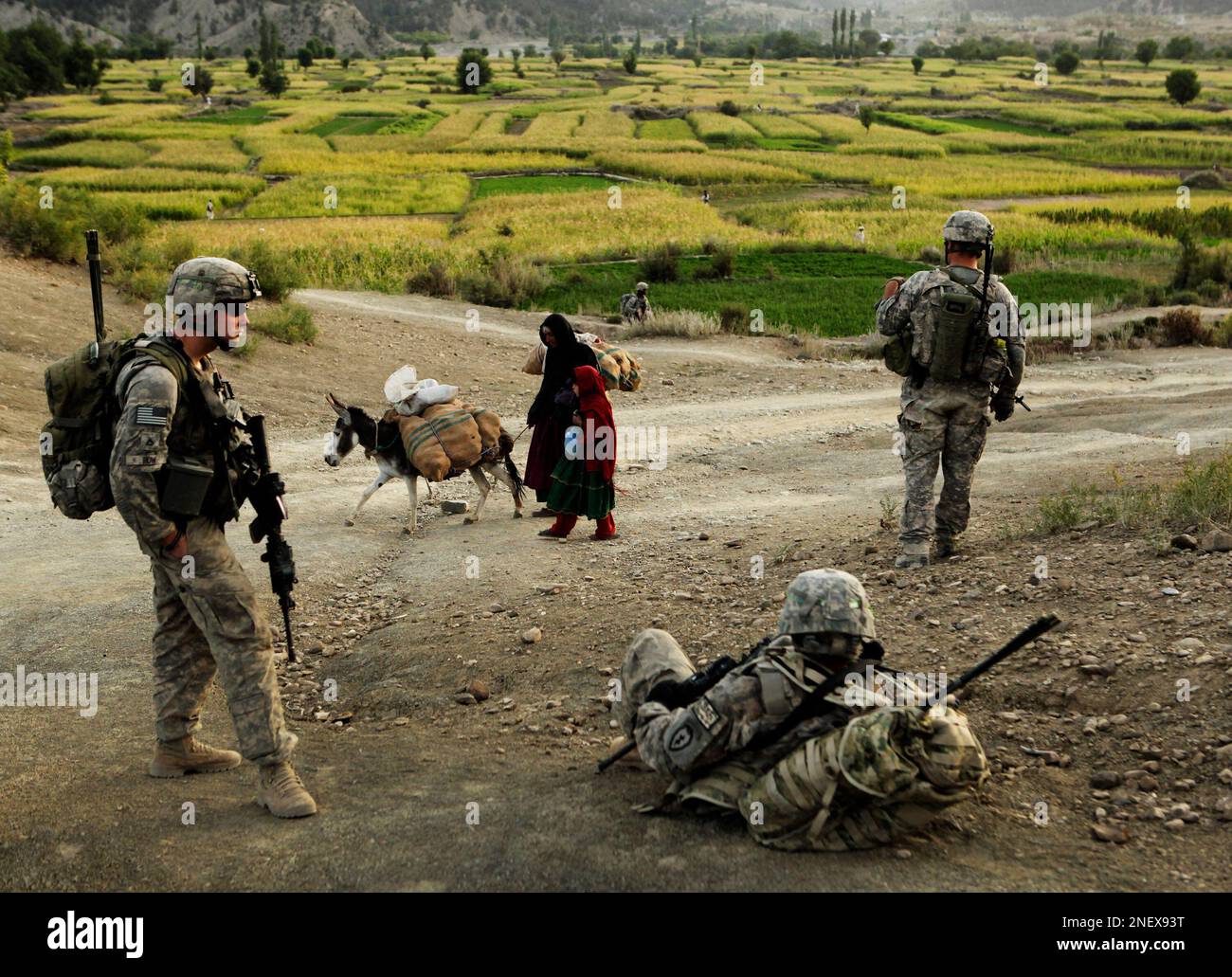 In this photo taken Sunday, Sept. 13, 2009, paratroopers from the U.S ...
