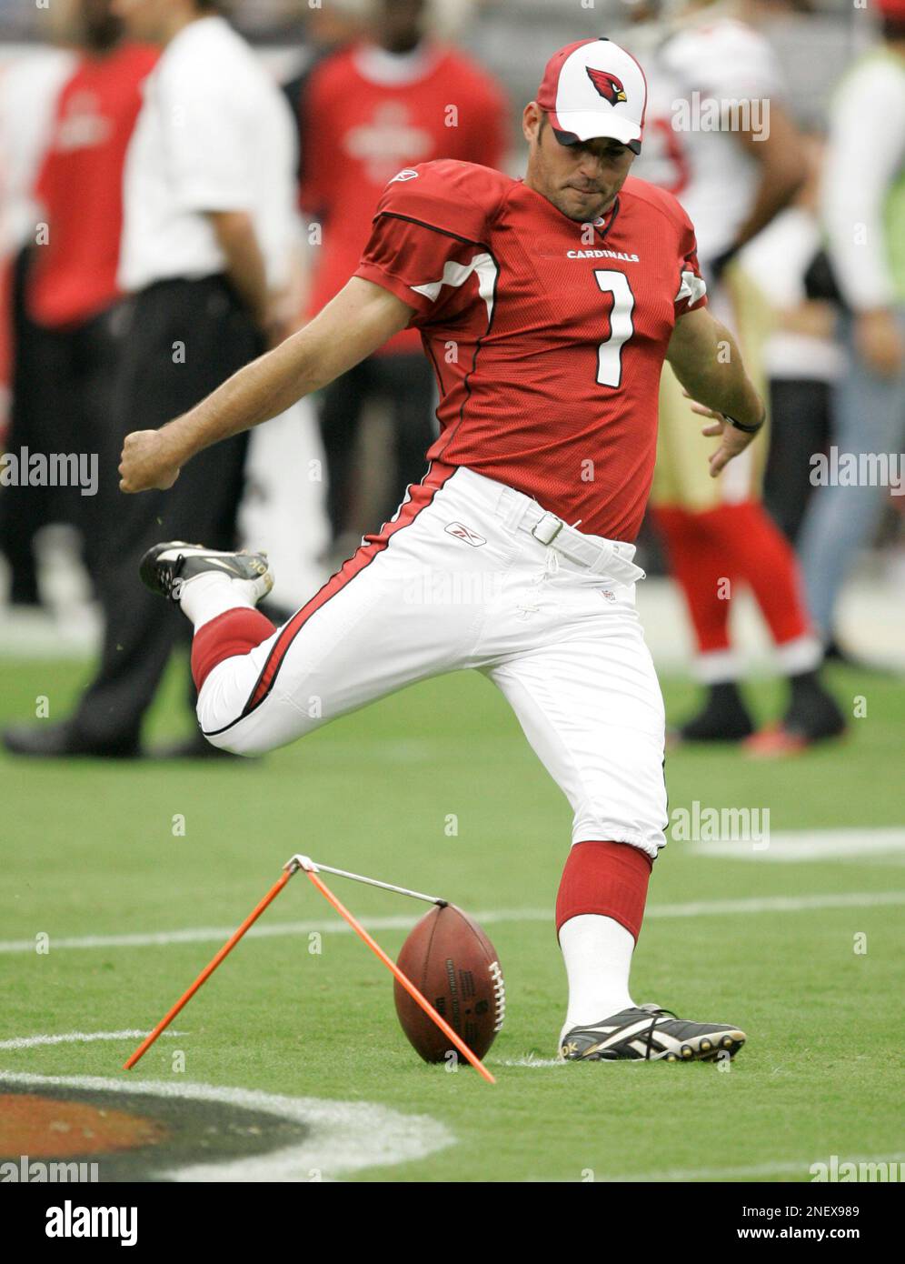 Arizona Cardinals PK Neil Rackers warms up prior to an NFL football ...