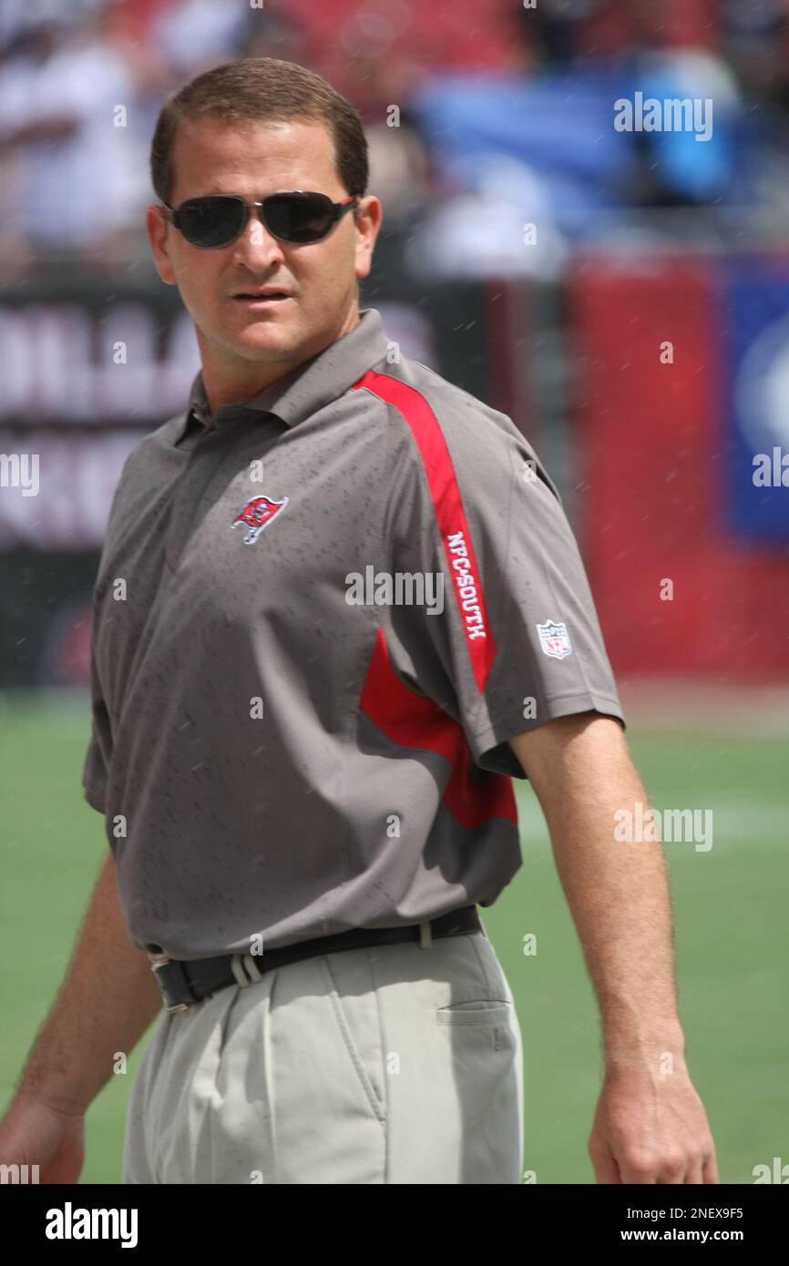 Tampa Bay Buccaneers Linebackers coach Joe Barry during an NFL football ...