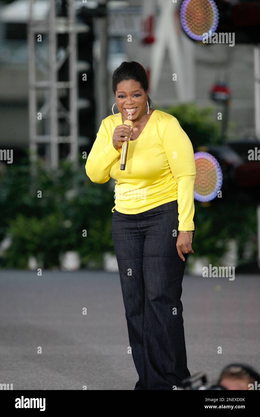 Oprah Winfrey hosts her show Tuesday, Sept. 8, 2009 in Chicago while ...