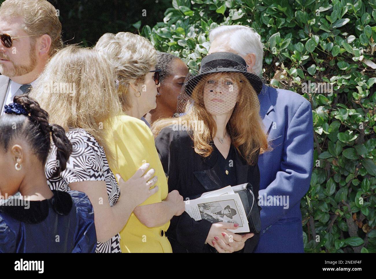 Susan Maier Watson, right, wife of legendary rhythm and blues guitarist ...