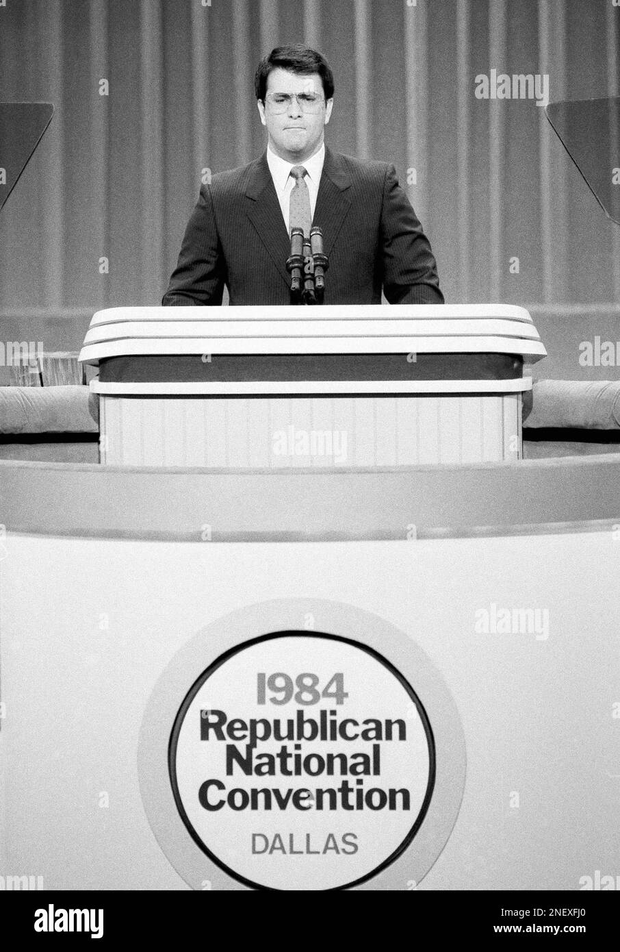 Jack Abramoff, chairman of the College Republican Committee, addresses ...