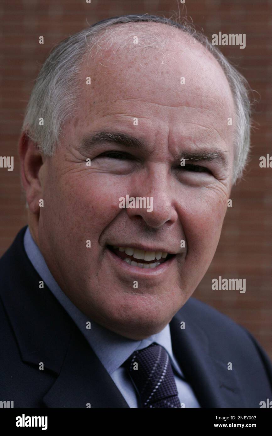 **HOLD FOR SHOUN HILL FOR STORY BY RACHEL ZOLL** Rabbi Charles Klein is ...