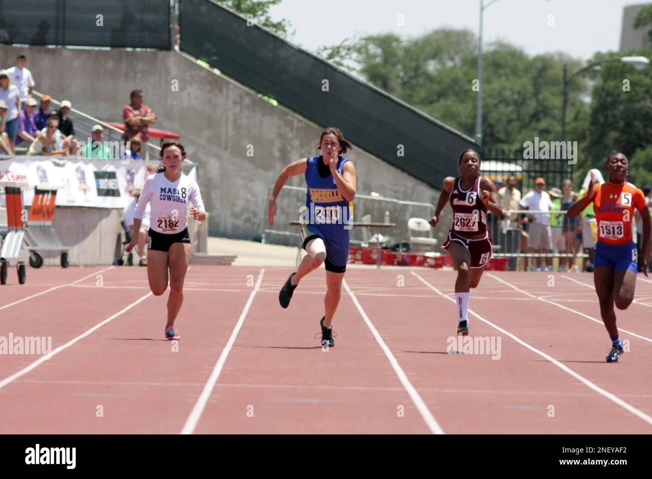 Rochelle's Bonnie Richardson competes at the UIL Class 1A Track and ...