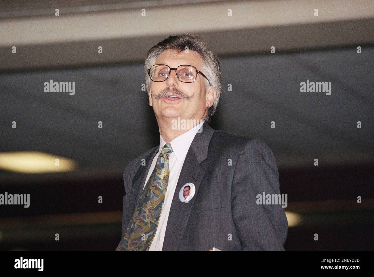 Fred Goldman, father of murder victim Ron Goldman, speaks to news media ...