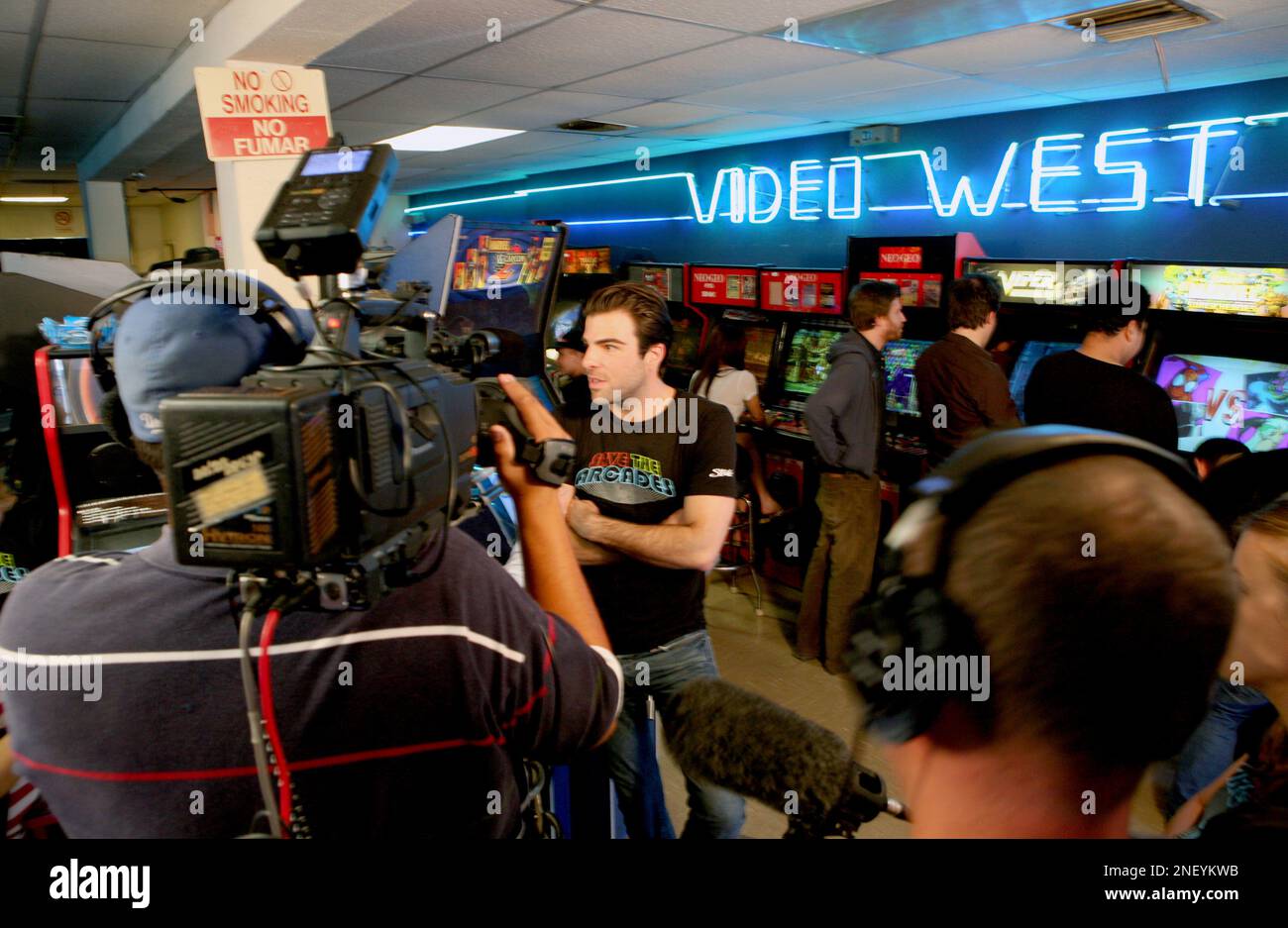 Zachary Quinto joined STRIDE gum to support "Save the Arcades" a ...