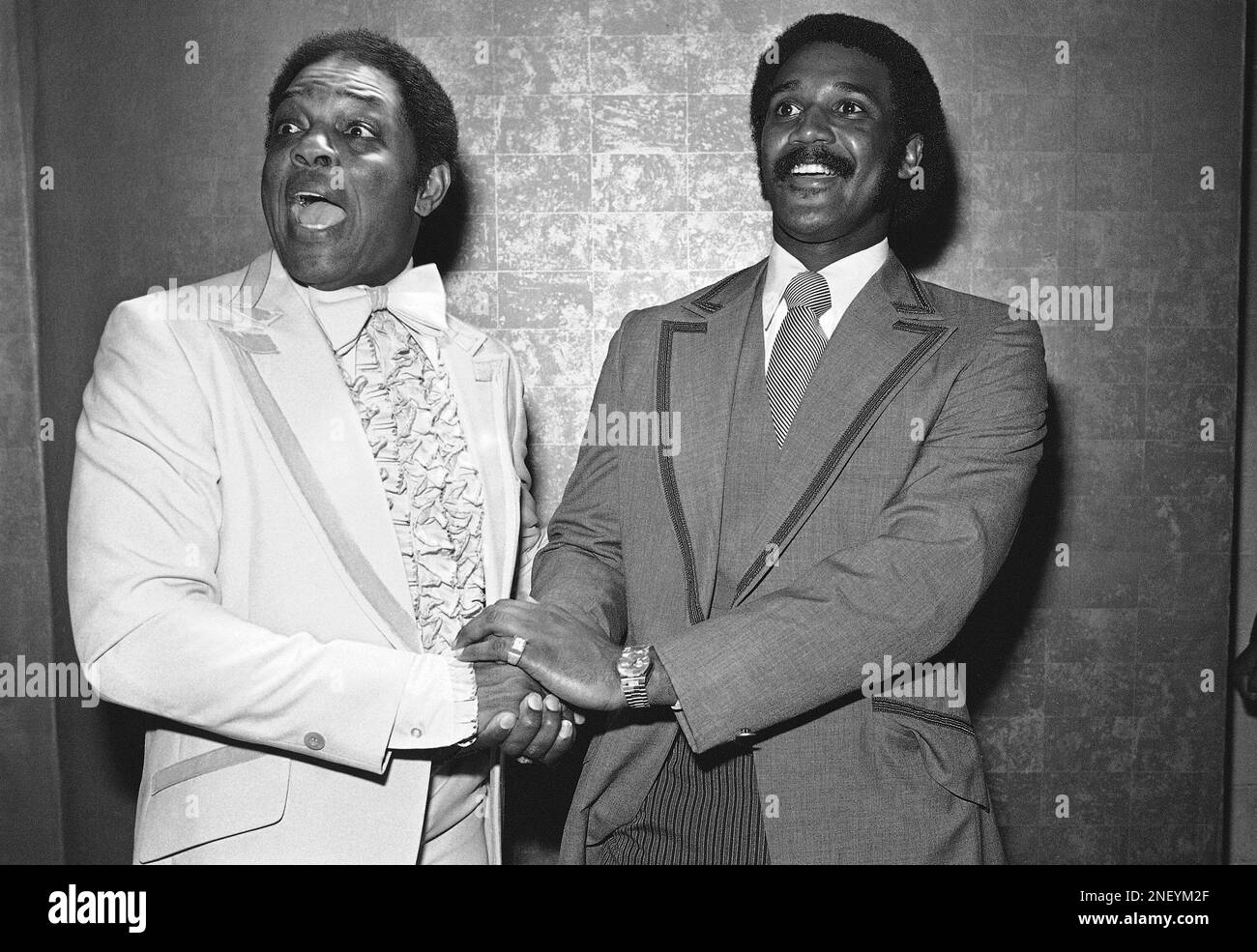 Former San Francisco Giants’ Willie Mays, left, named to baseballs Hall ...