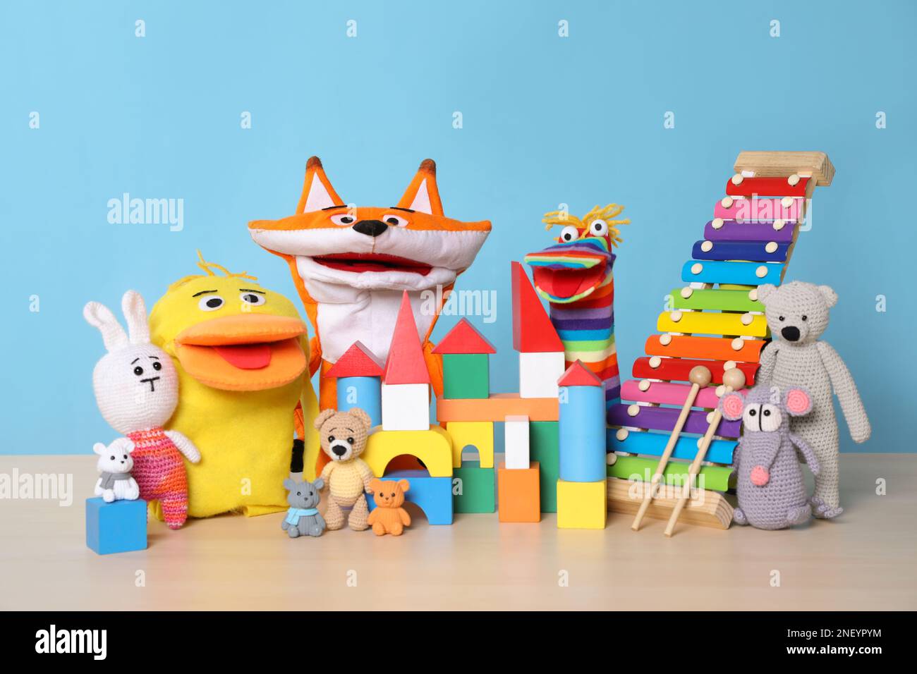 Bear bunny and fox hi-res stock photography and images - Alamy