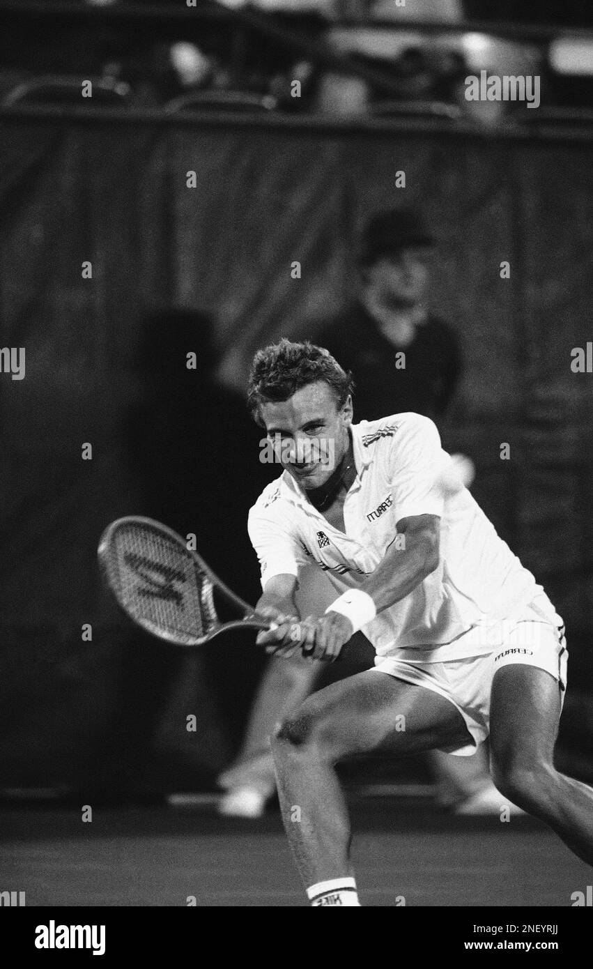 Sweden’s Mats Wilander returns a shot to opponent Tim Mayotte in New ...