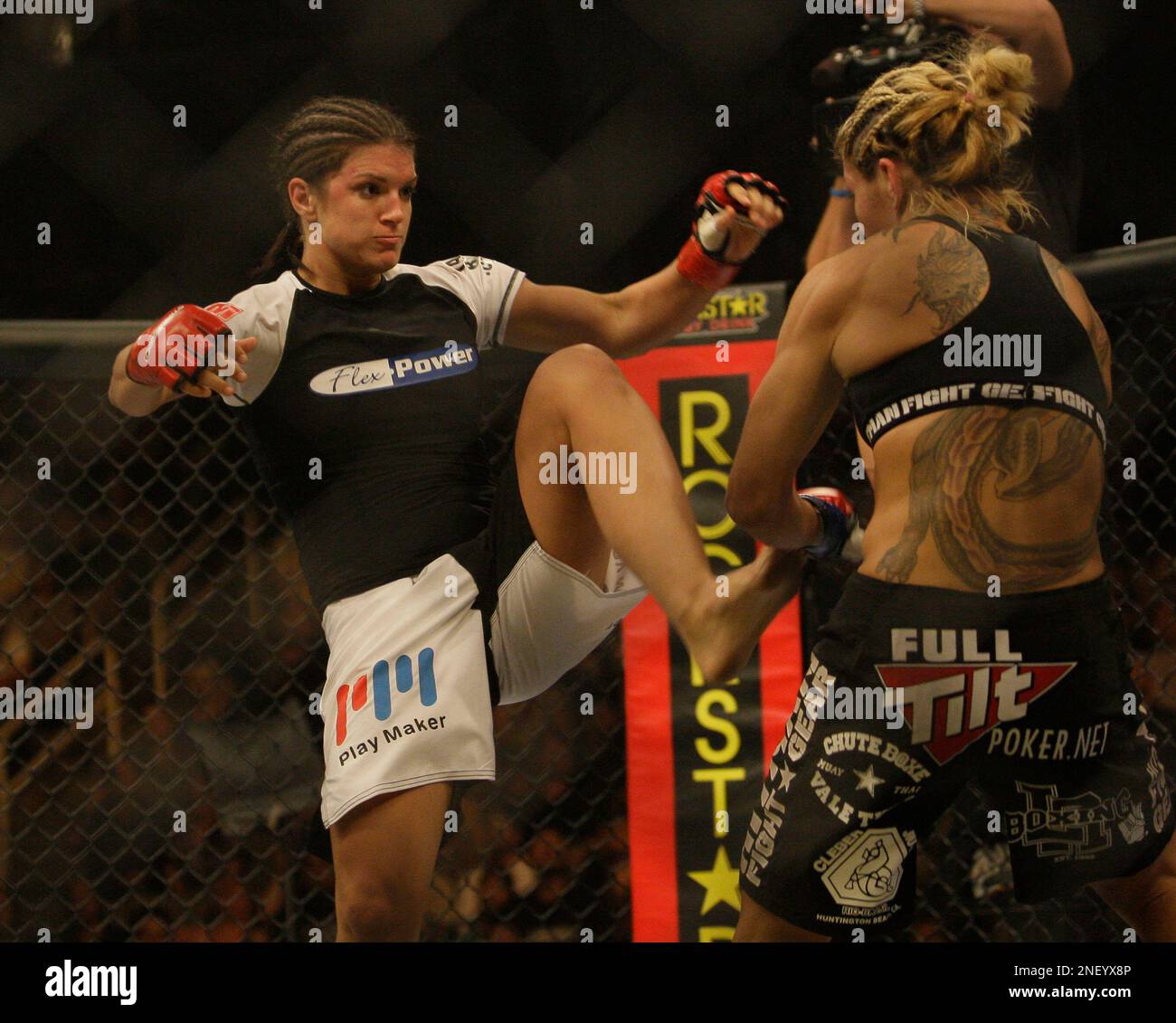 Cris Cyborg Vs Gina Carano