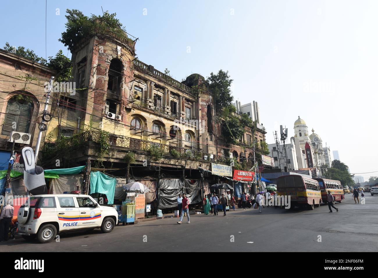 2 Chowringhee road (British era building). Esplanade, Kolkata, West ...