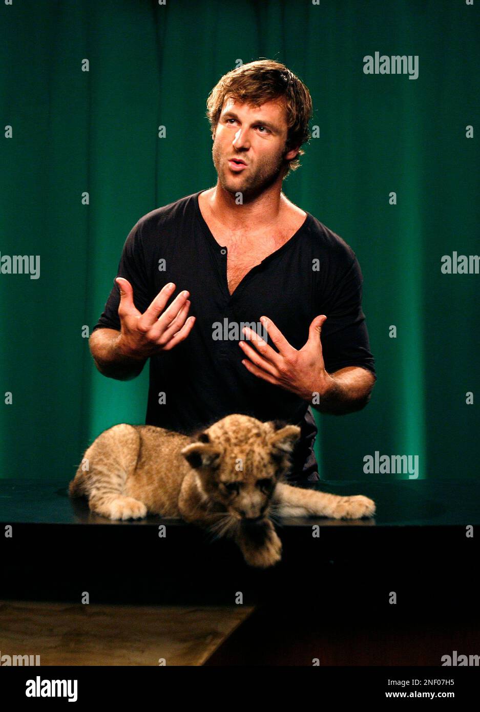 Dave Salmoni, not shown, Animal PlanetÕs large predator expert, talks ...
