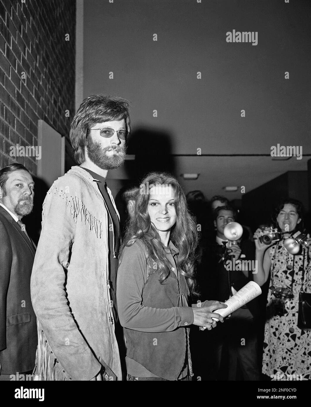 Peter Fonda and his wife Susan were among the crowd of celebrities ...