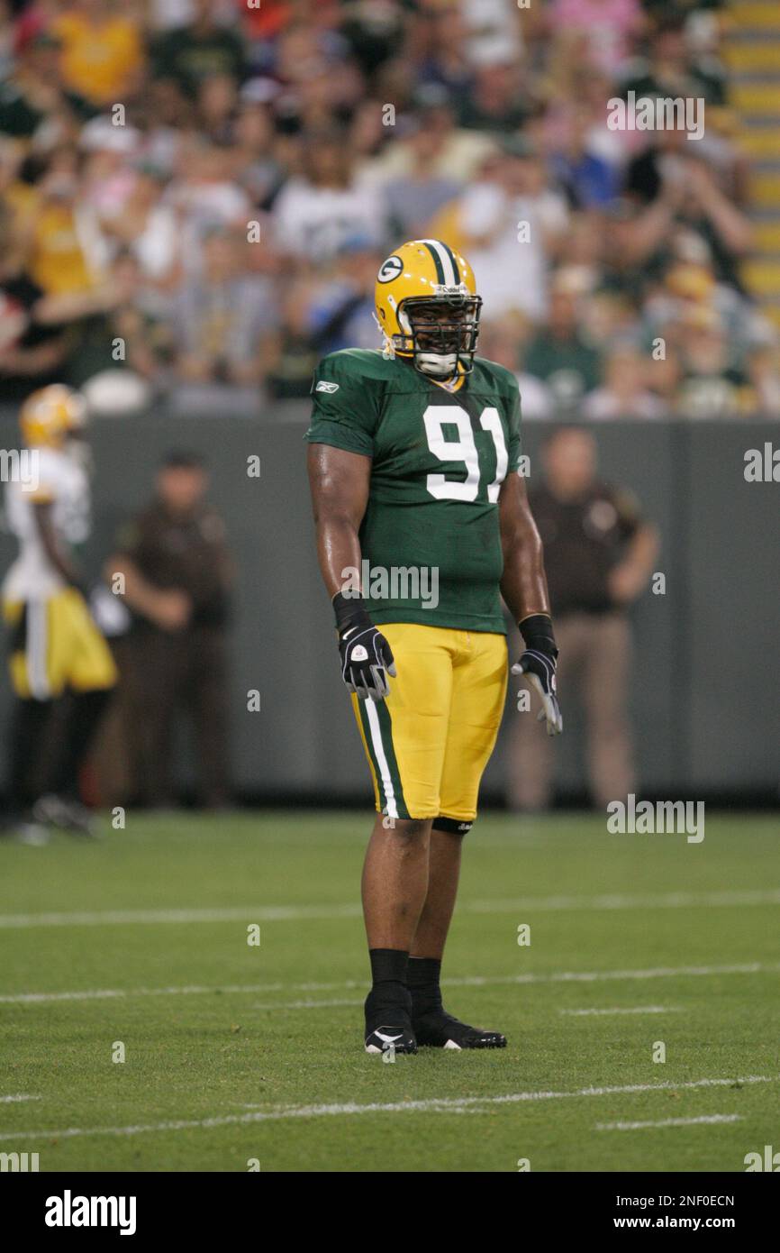 Green Bay Packers' Justin Harrell is seen during a family night ...