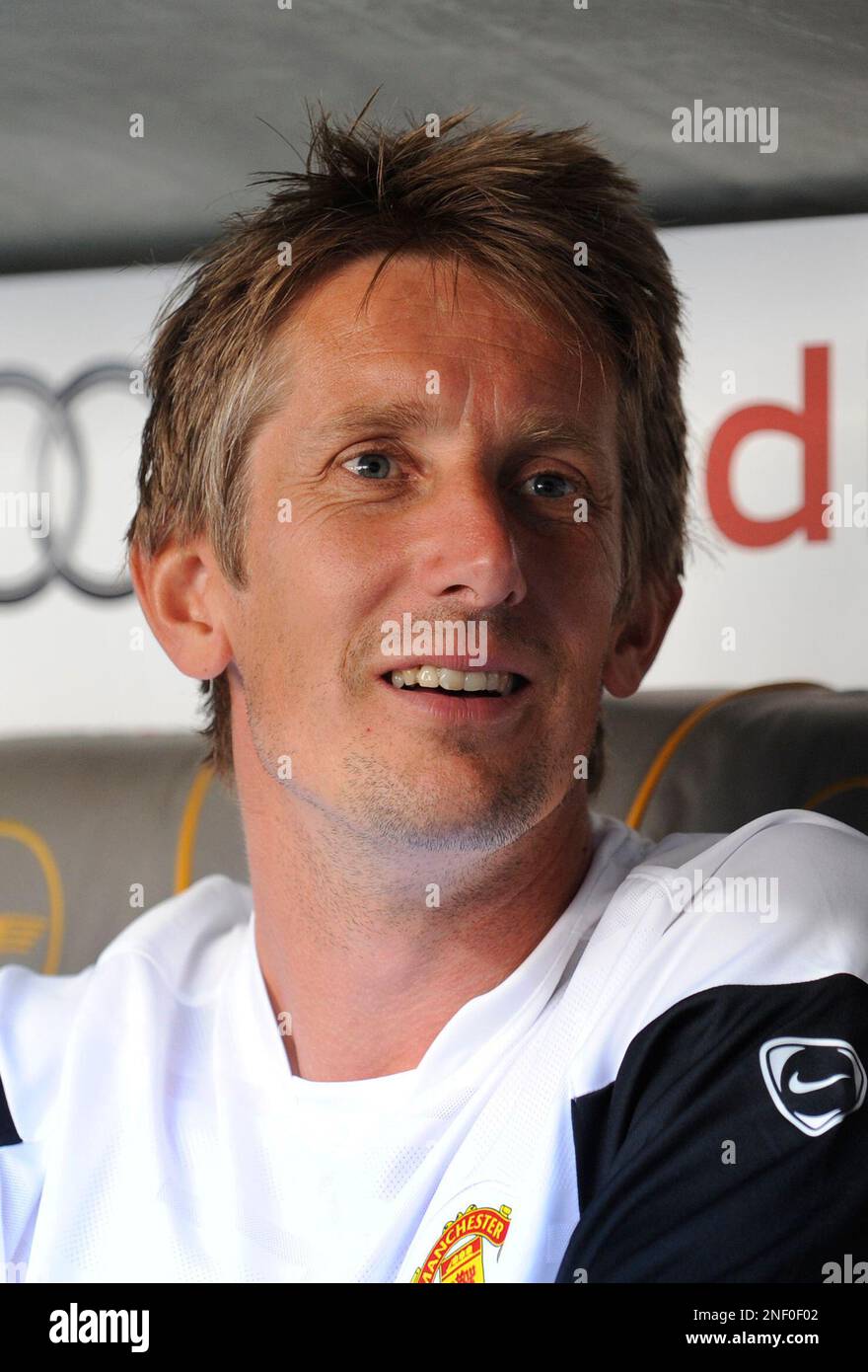 Manchester's goalkeeper Edwin van der Sar sits on the team bench prior ...