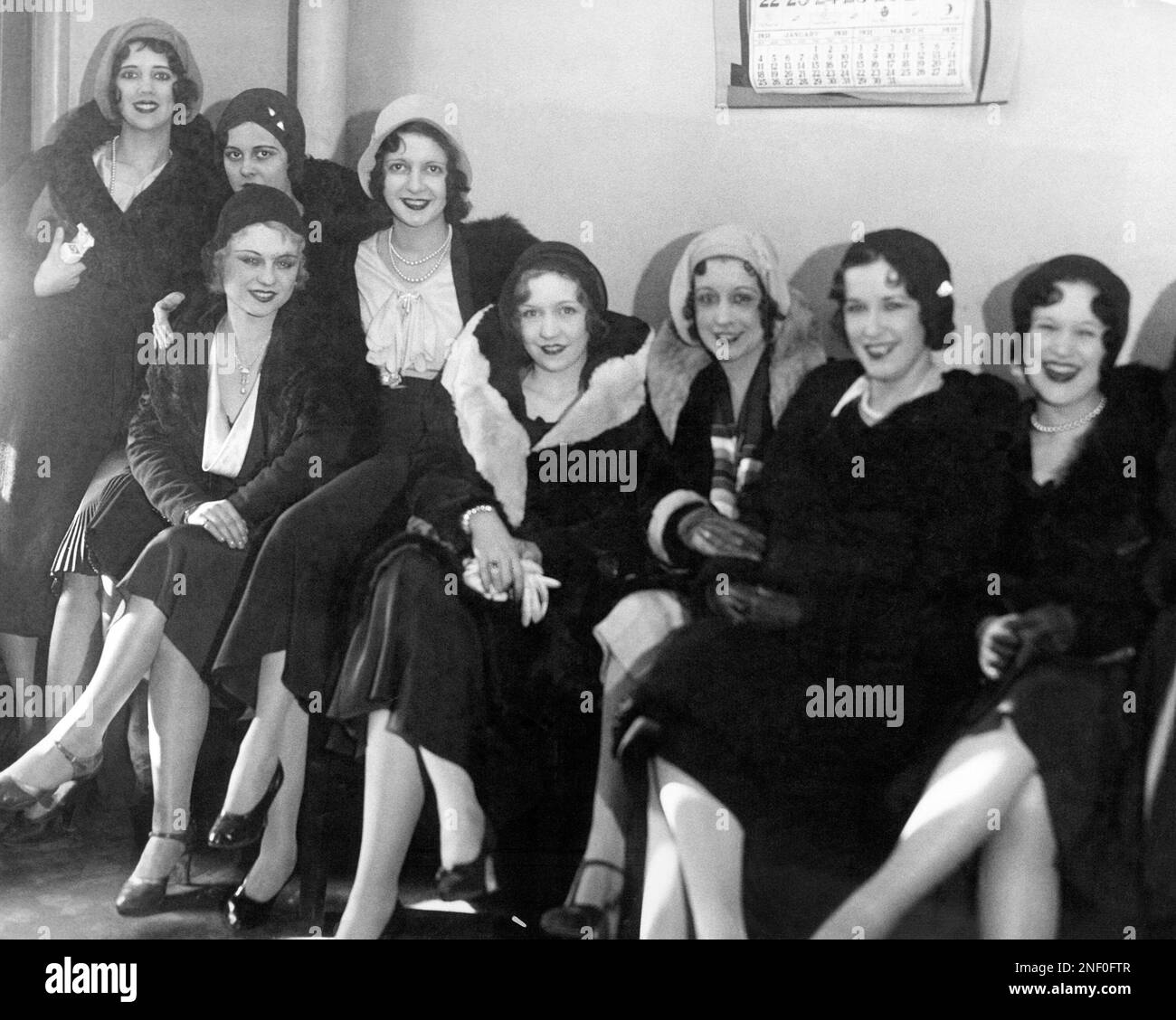 From left to right, cast members of Earl Carroll's "Sketch Book" are ...