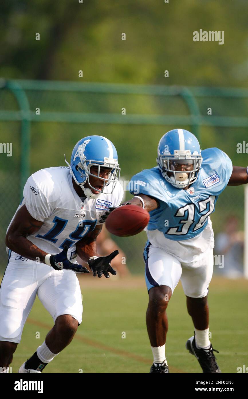 Tennessee Titans wide receiver Dominique Edison (19) is defended by ...