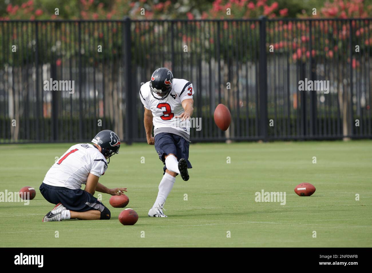 Houston Texans kicker Kris Brown (3) and punter Matt Turk (1) during a ...