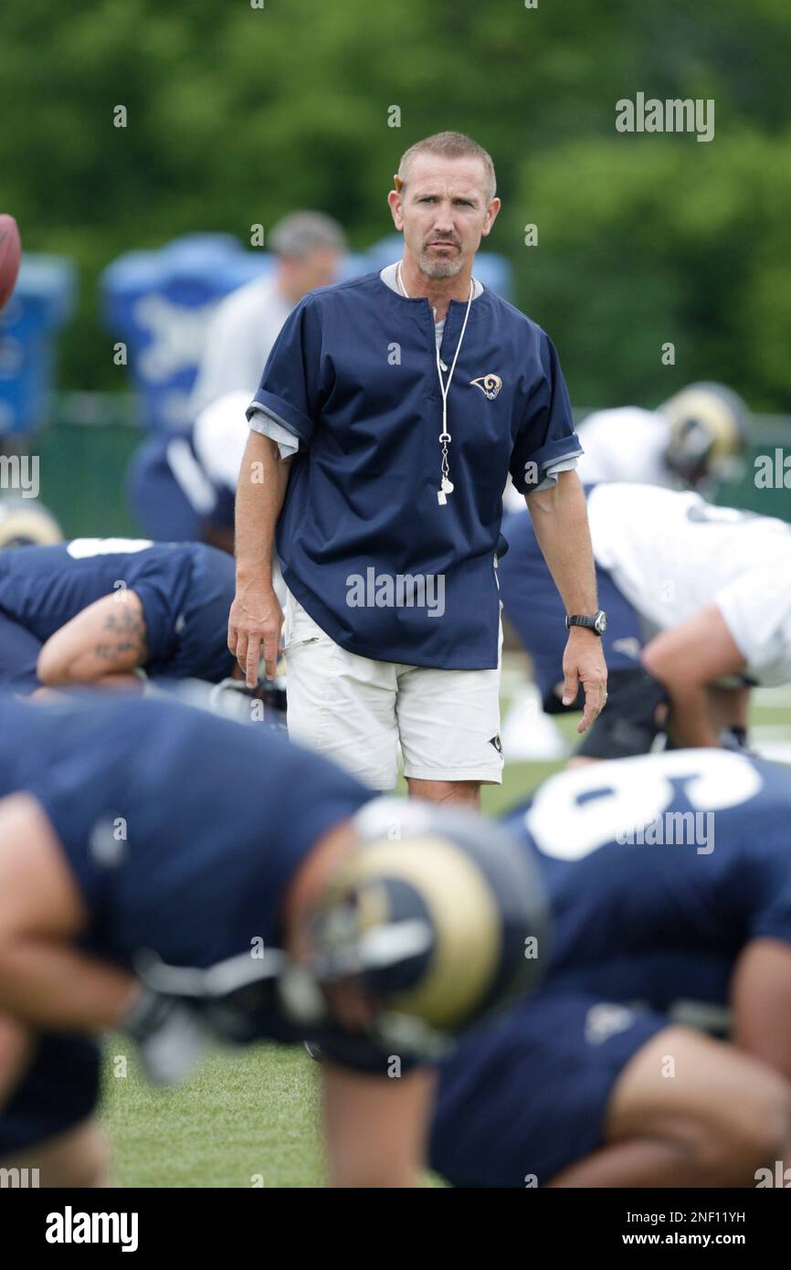 St. Louis Rams head coach Steve Spagnuolo watches his team warm up ...