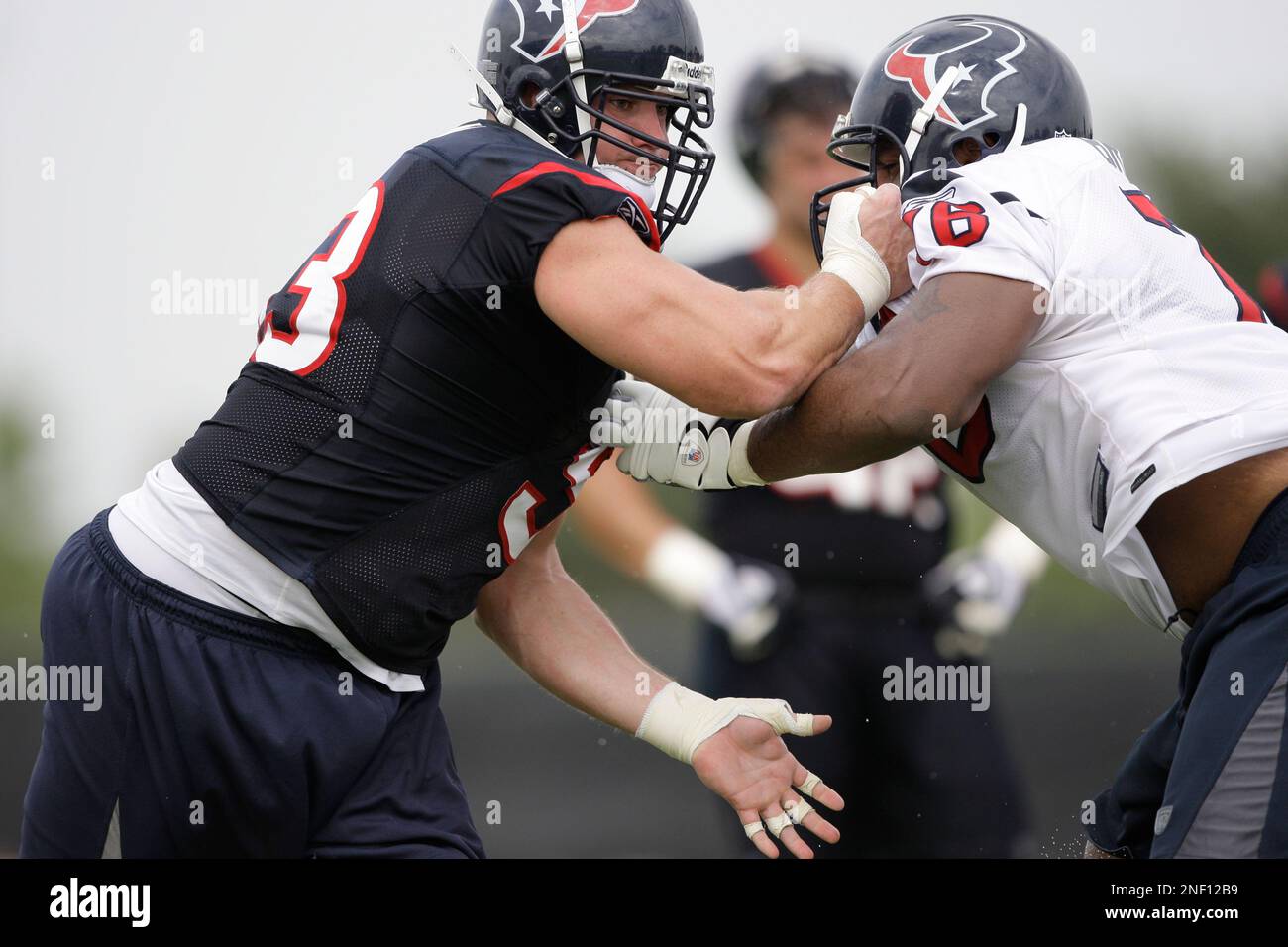 Houston Texans defensive tackle Tim Bulman (93) works against Duane ...