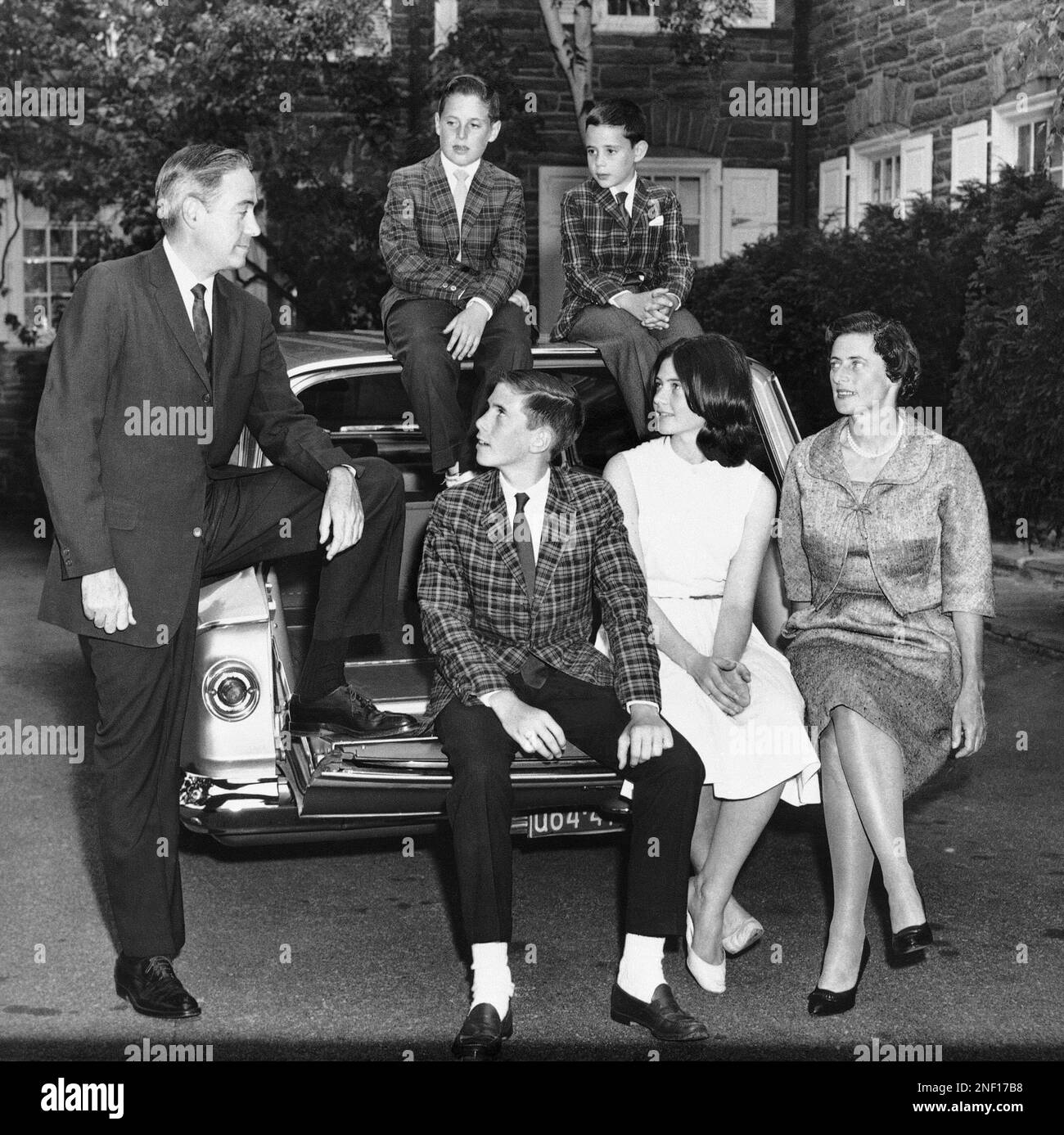 Gov. William W. Scranton with family in 1962 at Marworth, home in ...