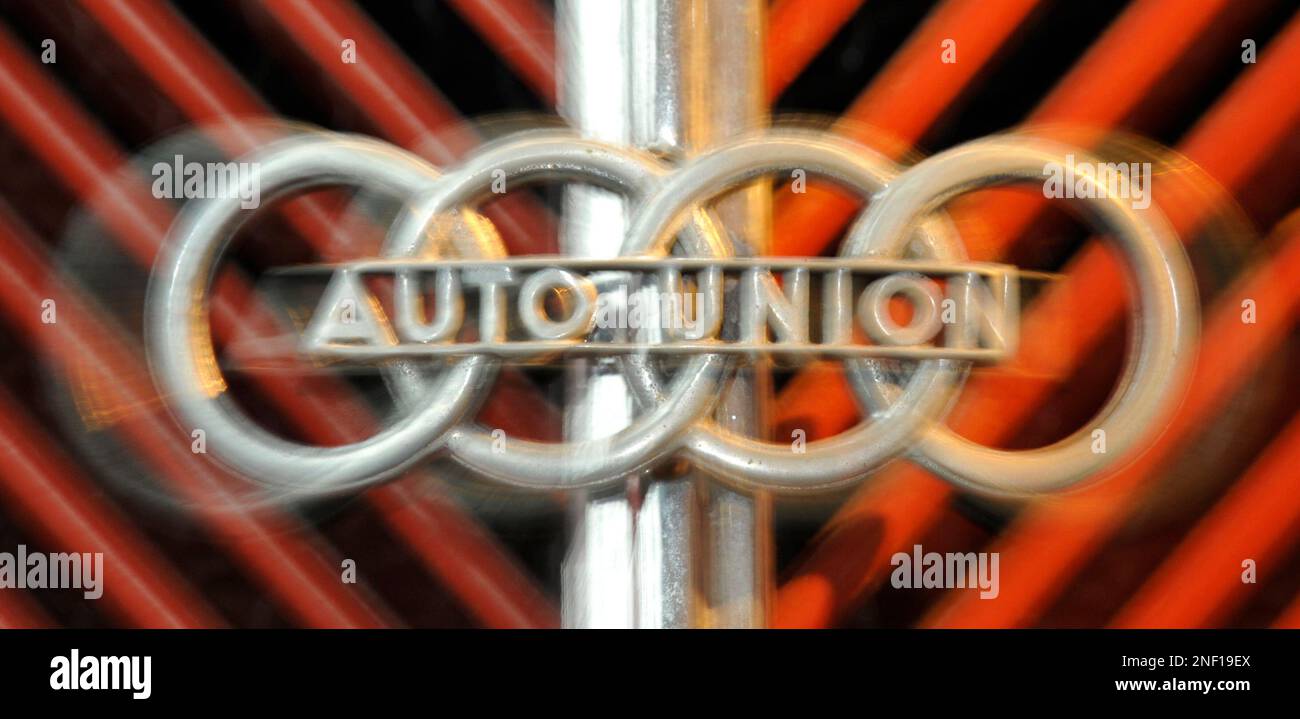 Das Signet der Auto Union ist am Mittwoch, 29. Juli 2009, in Chemnitz ...