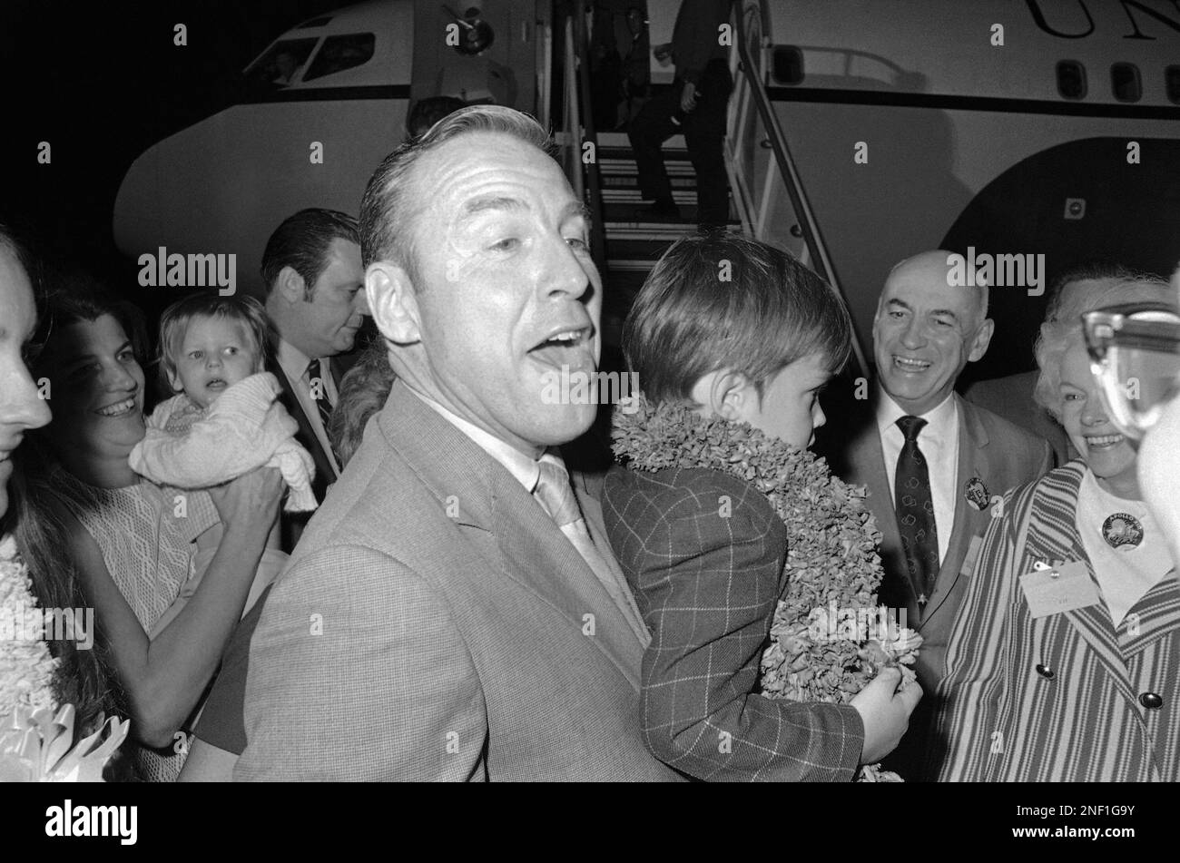 Apollo 13 commander James Lovell Jr., acknowledges greeting from a ...
