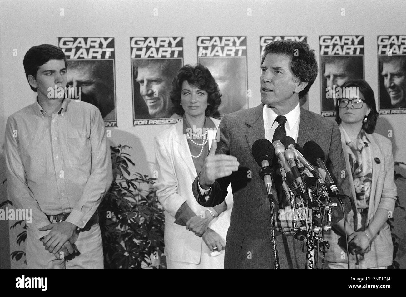 Democratic Presidential candidate Sen. Gary Hart, D-Colo., gestures ...