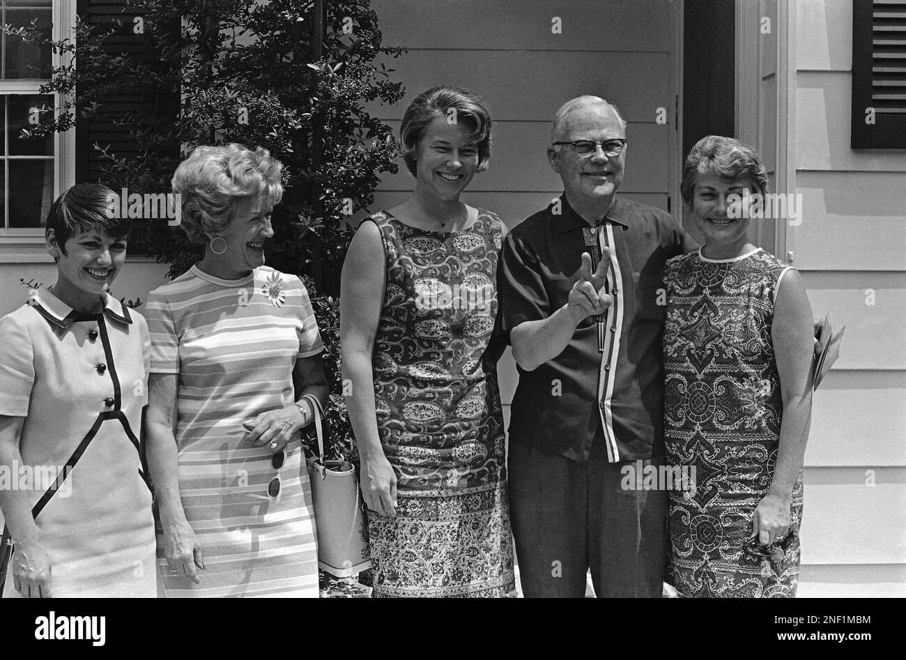 Headshots of Col Edwin E. Aldrin sr. poses outside his home in Brielle ...