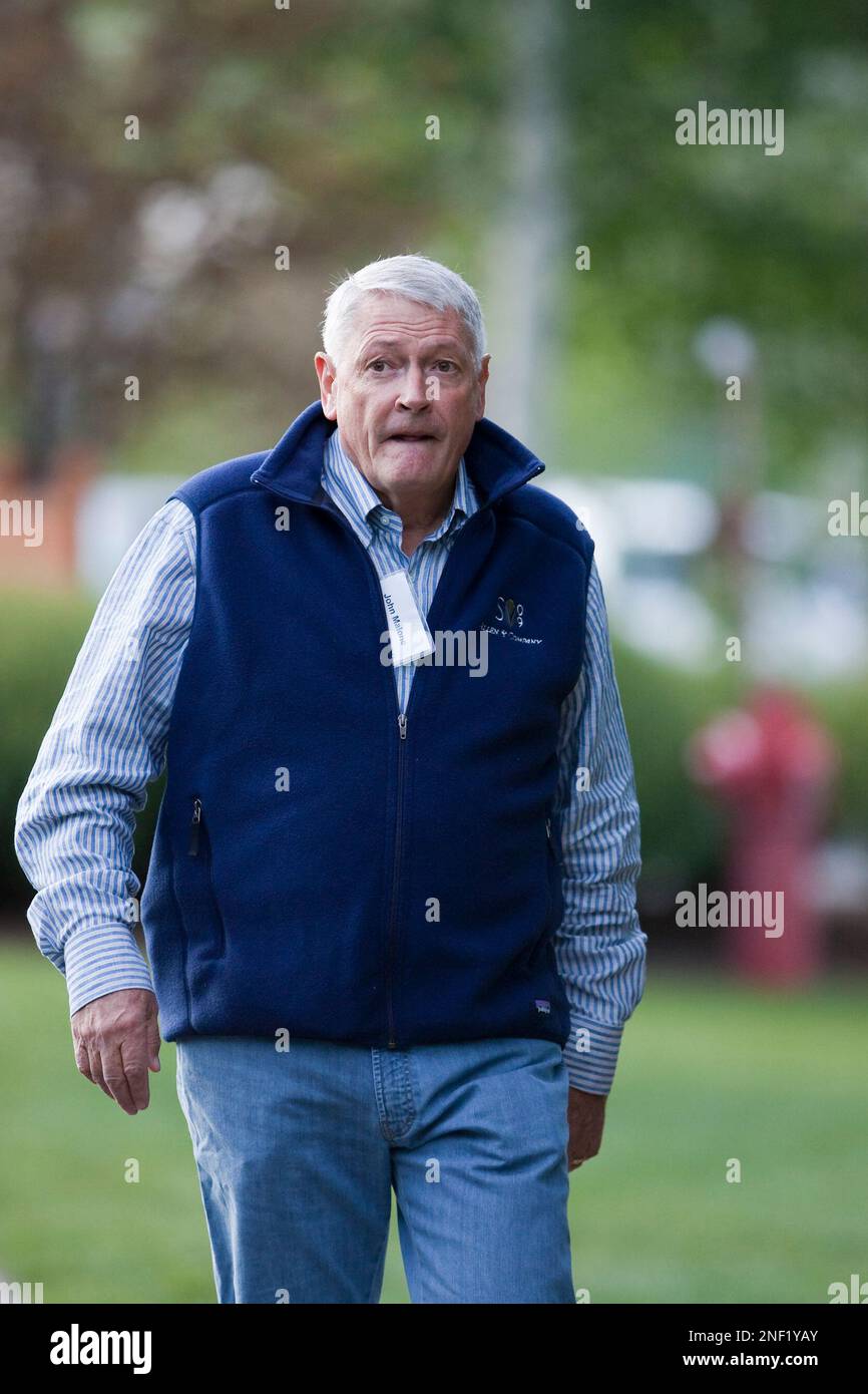 John Malone, chairman of Liberty Media and CEO of Discovery Holding ...