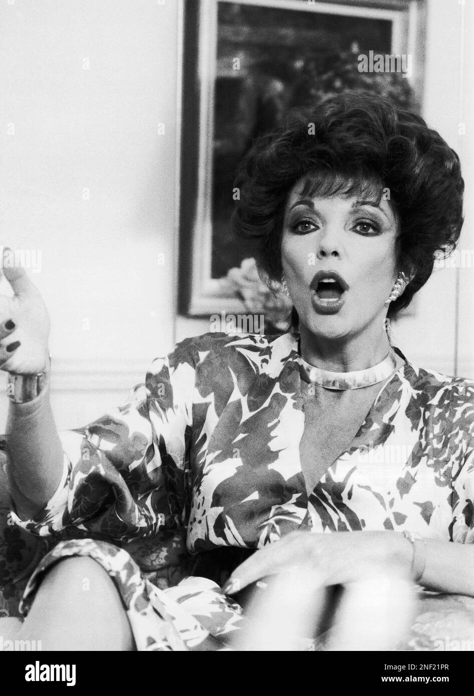 Actress Joan Collins of TV’s “Dynasty” during interview at Pierre Hotel ...