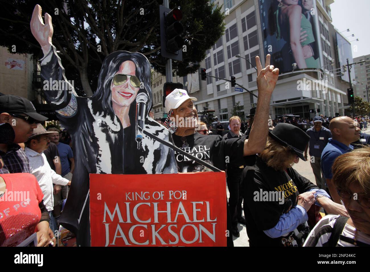 Fans at the public memorial service for Michael Jackson Tuesday, July 7 ...