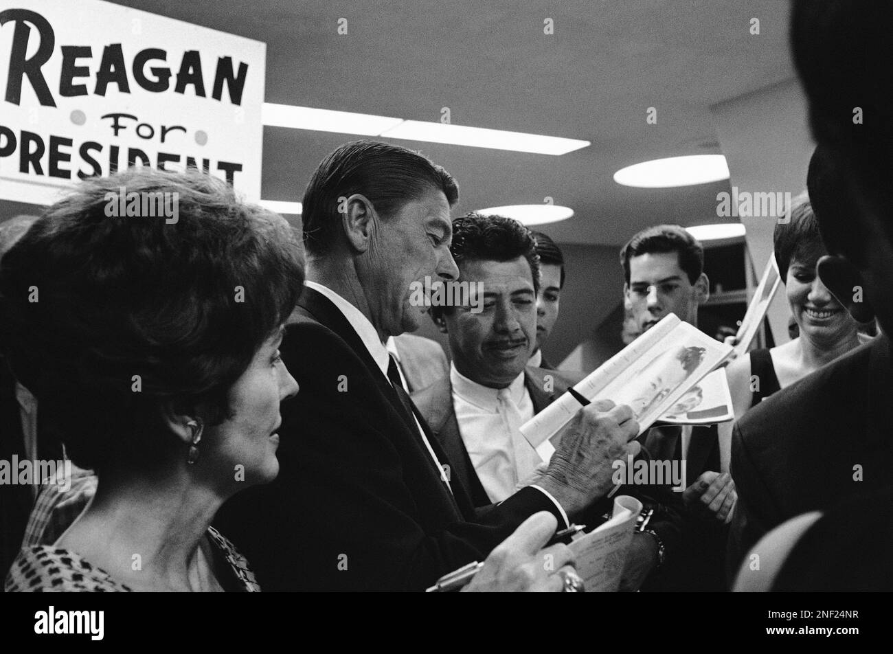 Gov. Ronald Reagan of California pauses in the lobby of the Anaheim ...