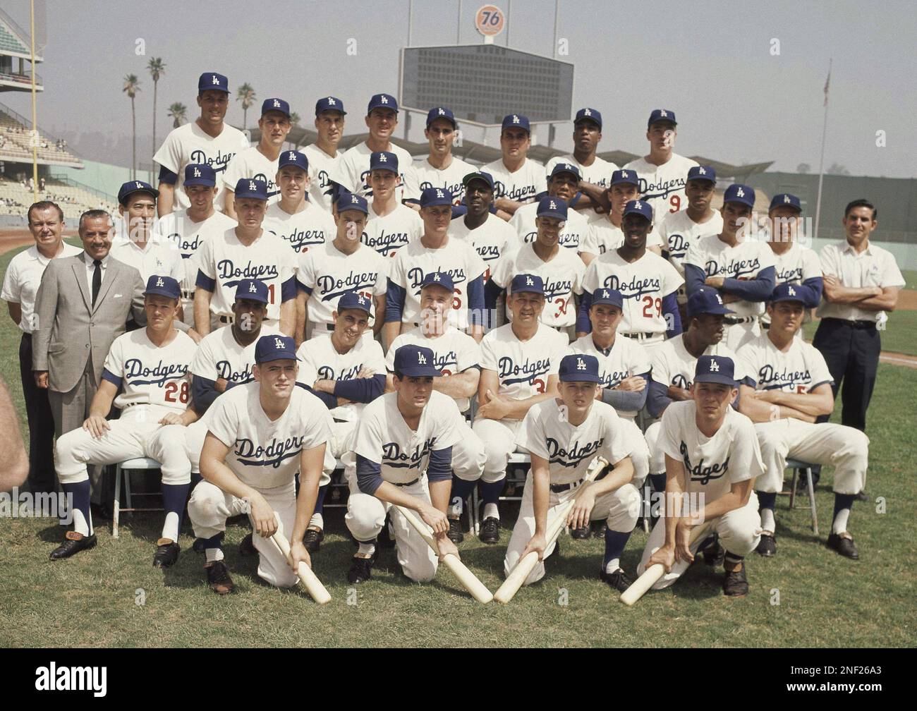 Shown in photo are the Los Angeles Dodgers, the National League Pennant ...