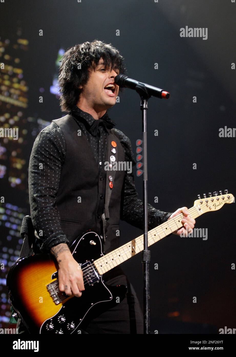 Green Day lead singer Billie Joe Armstrong performs Friday, July 3 ...