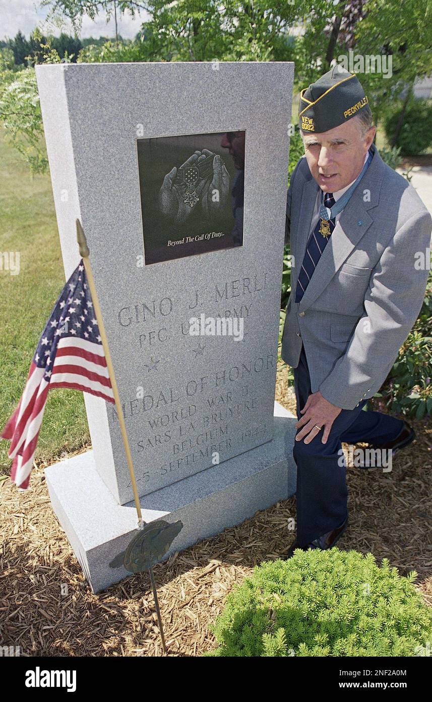 Gino J. Merli, a World War II Medal of Honor recipient with the 1st ...