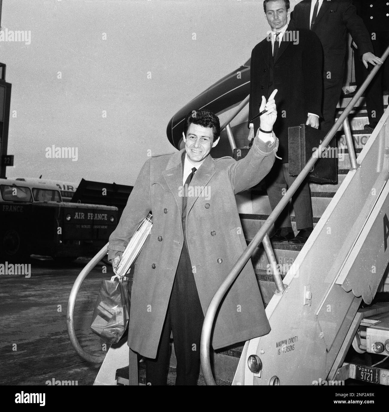 Singer Eddie Fisher on arrival at Kennedy International Airport in New ...