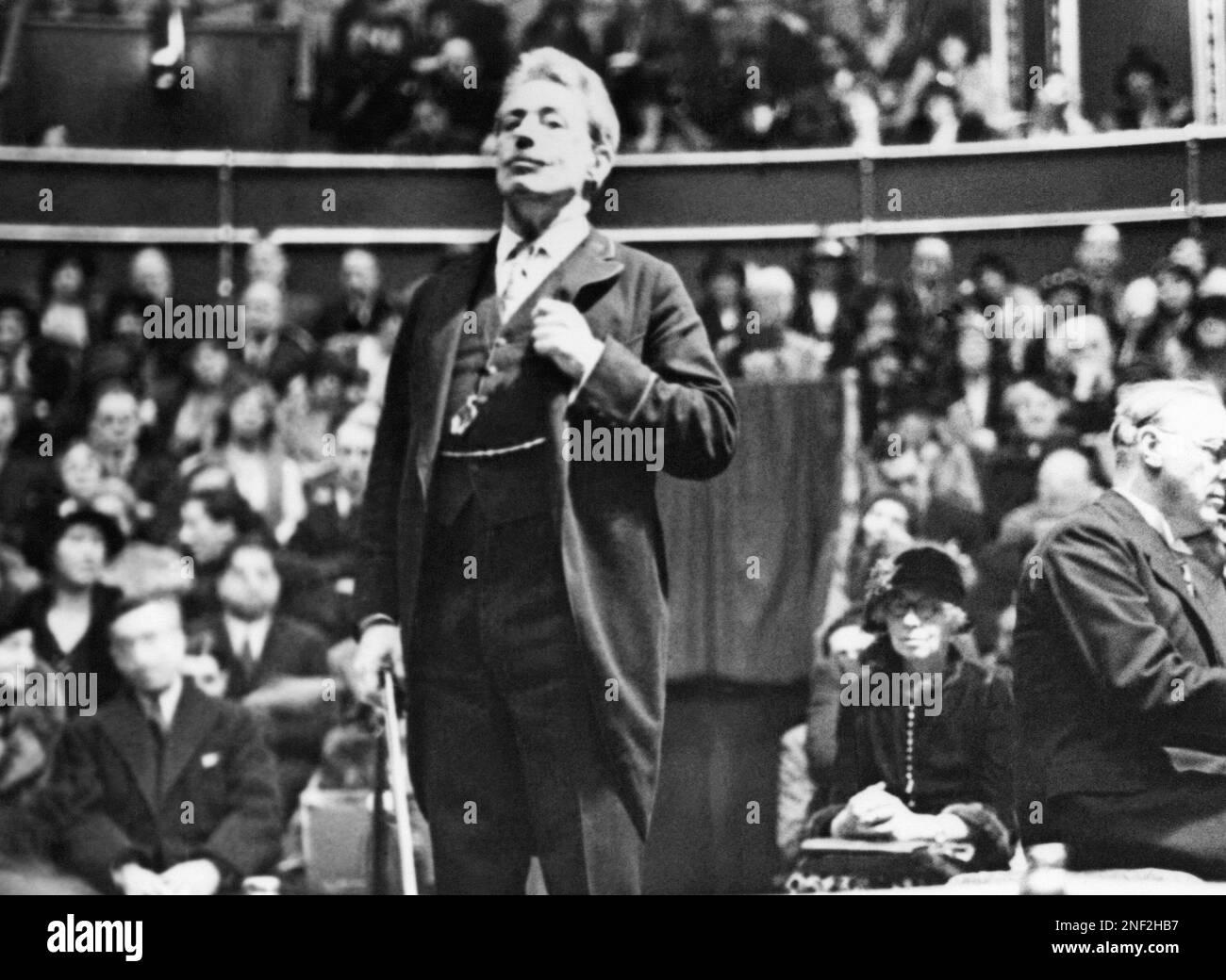 Fritz Kreisler, world famous violinist, gave a recital, February 14 ...