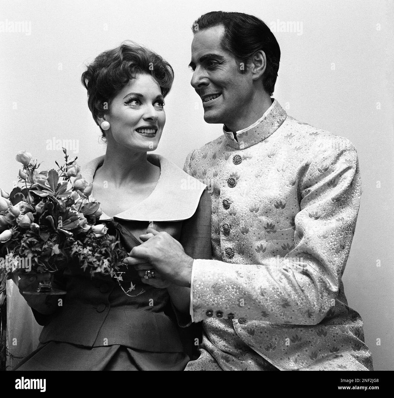 Actress Maureen O'Hara poses backstage with male lead Morley Meredith ...