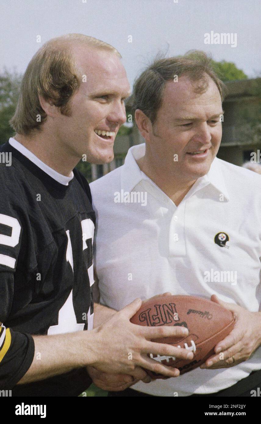 Pittsburgh Steelers quarterback Terry Bradshaw and his coach Chuck Noll ...