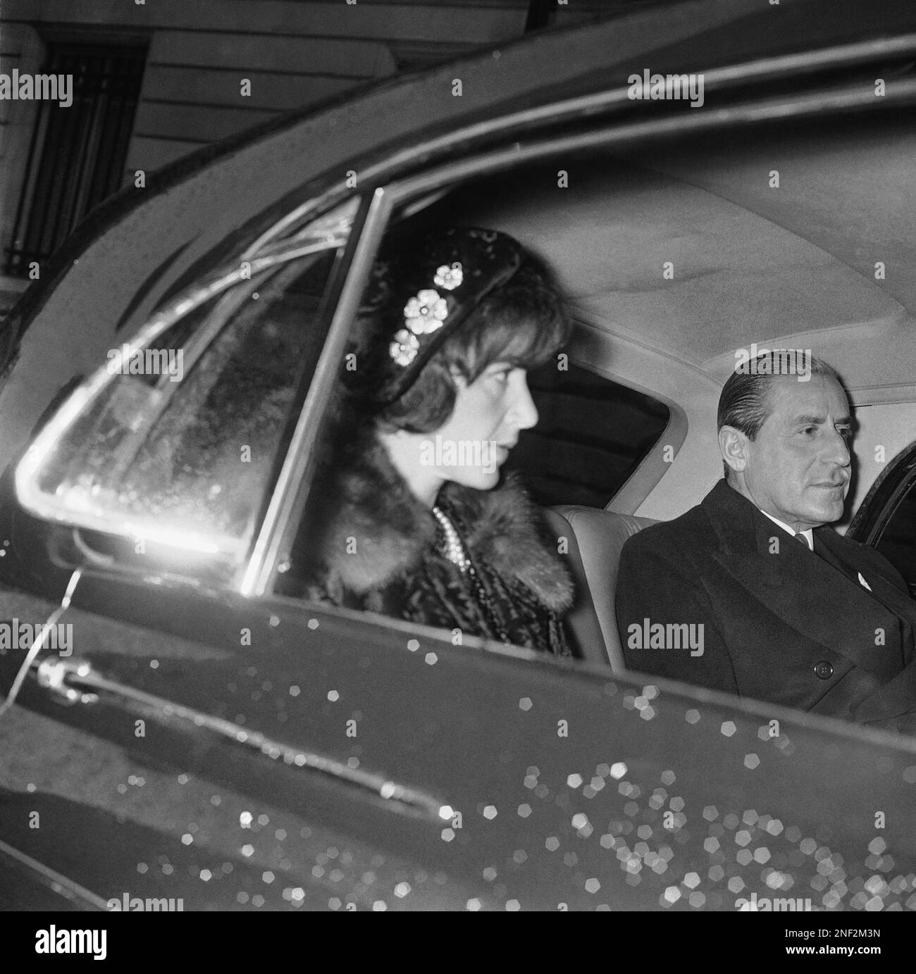 Greek shipowner Stavros Niarchos and wife Eugenie, sister of Tina ...