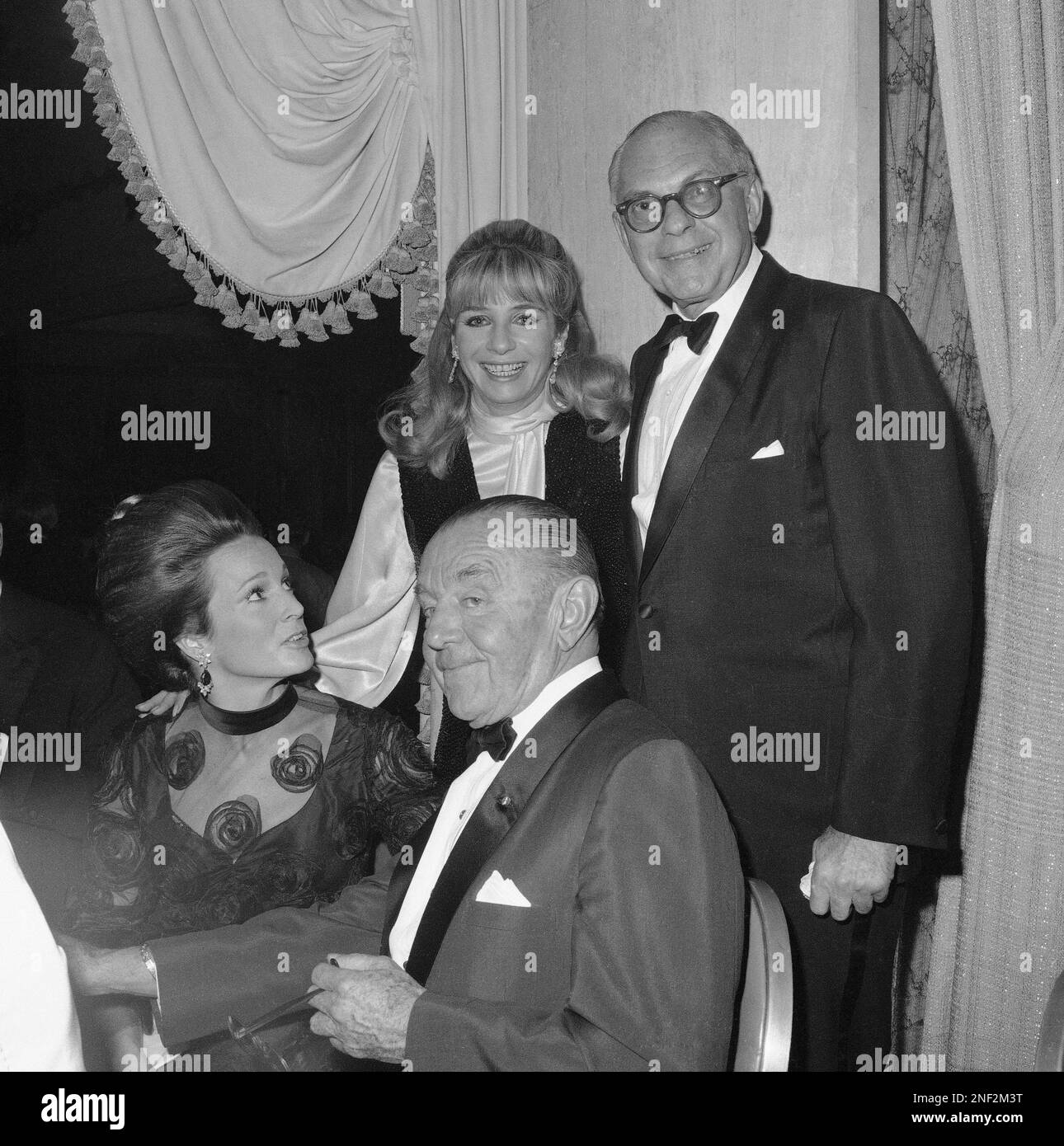 Charlotte Ford and A.J. Busch Jr. join Mrs. John Mosler, Bennett Cerf ...