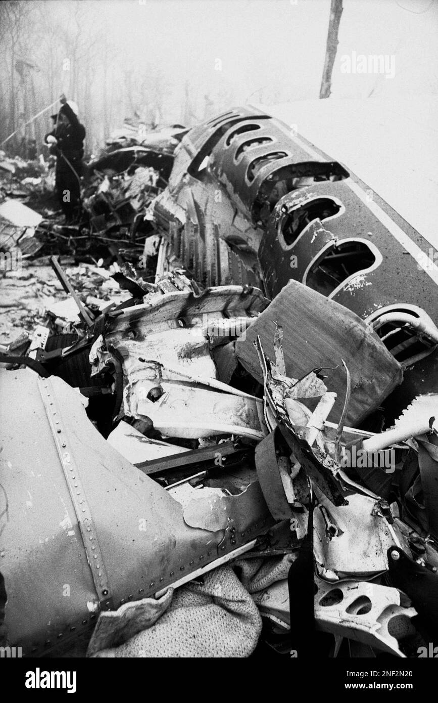 This is the wreckage of the BOAC plane that crashed into the side of ...