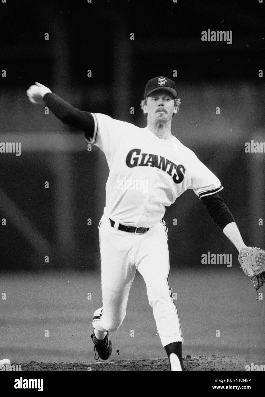 San Francisco Giants pitcher Mike LaCoss pitches during the first ...
