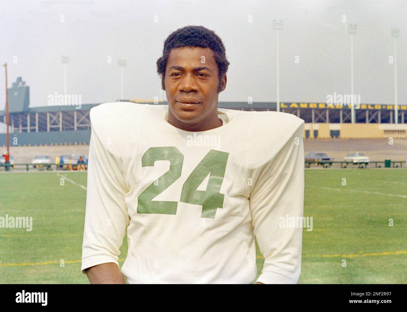 Willie Wood, Green Bay Packers safety, poses in 1970. (AP Photo Stock ...
